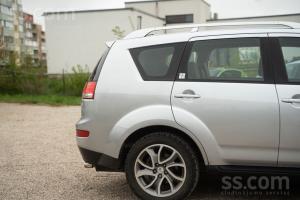 Citroen C-Crosser 2010 in Liepaja, with an engine capacity of 2.20 L and mileage of 252 thousand km for 4200 €, photo 24 on AUTOMOTO.COM.LV