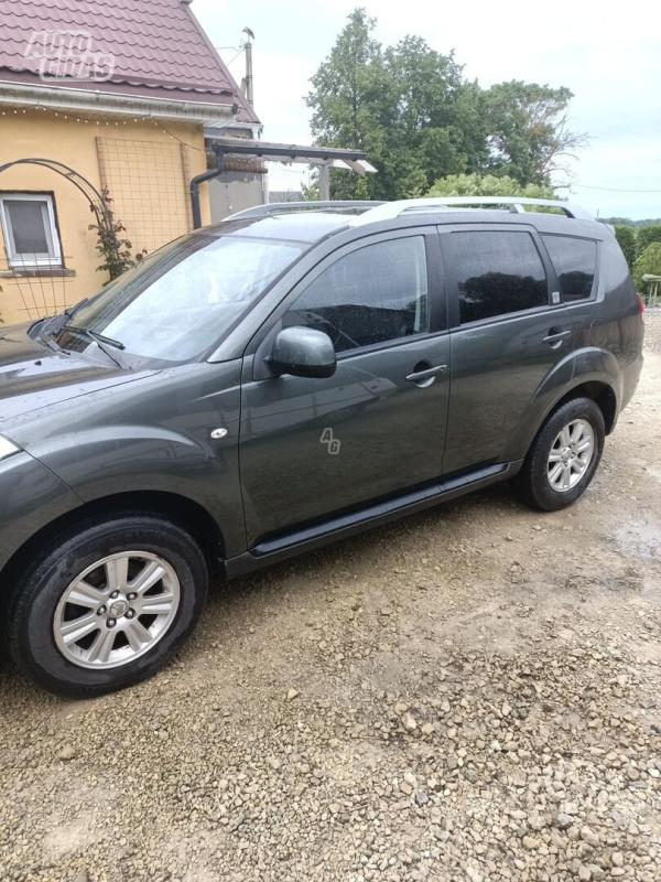Citroen C-Crosser 2010 in Joniskis, with an engine capacity of 2.20 L and mileage of 267 thousand km for 3000 €, photo 2 on AUTOMOTO.COM.LV