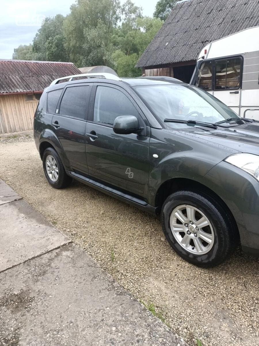 Citroen C-Crosser 2010 Joniškis, ar dzinēja tilpumu 2.20 L un nobraukumu 267 tūkst. km par 3000 €, foto 4 vietnē AUTOMOTO.COM.LV