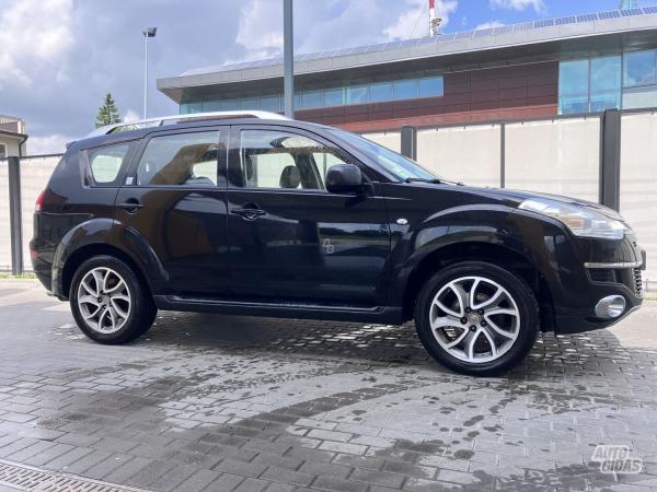 Citroen C-Crosser 2010 in Siauliai, with an engine capacity of 2.20 L and mileage of 236 thousand km for 4499 €, photo 1 on AUTOMOTO.COM.LV