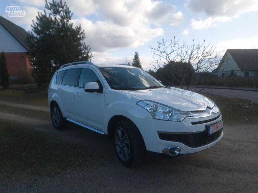 Citroen C-Crosser 2011 in Utena, with an engine capacity of 2.20 L and mileage of 262 thousand km for 4900 €, photo 1 on AUTOMOTO.COM.LV