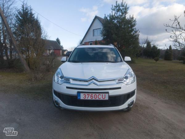 Citroen C-Crosser 2011 in Utena, with an engine capacity of 2.20 L and mileage of 262 thousand km for 4900 €, photo 5 on AUTOMOTO.COM.LV
