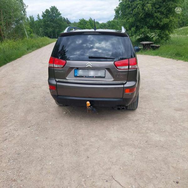 Citroen C-Crosser 2011 Utena, ar dzinēja tilpumu 2.18 L un nobraukumu 301 tūkst. km par 4800 €, foto 2 vietnē AUTOMOTO.COM.LV