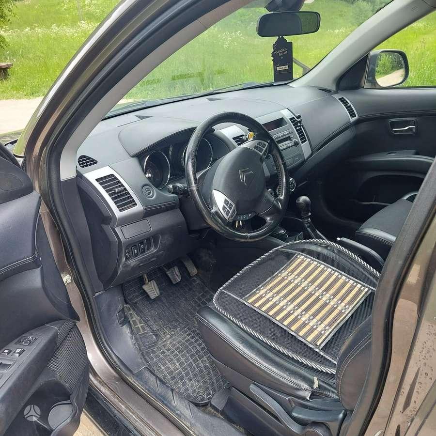 Citroen C-Crosser 2011 Utena, ar dzinēja tilpumu 2.18 L un nobraukumu 301 tūkst. km par 4800 €, foto 6 vietnē AUTOMOTO.COM.LV