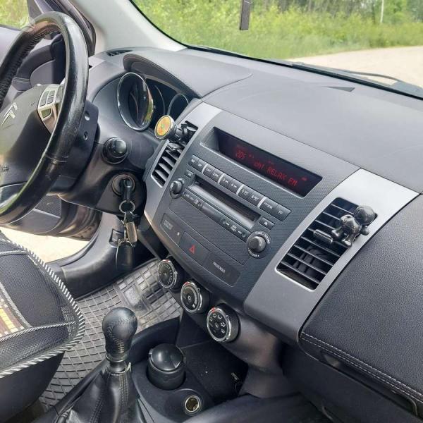 Citroen C-Crosser 2011 Utena, ar dzinēja tilpumu 2.18 L un nobraukumu 301 tūkst. km par 4800 €, foto 7 vietnē AUTOMOTO.COM.LV