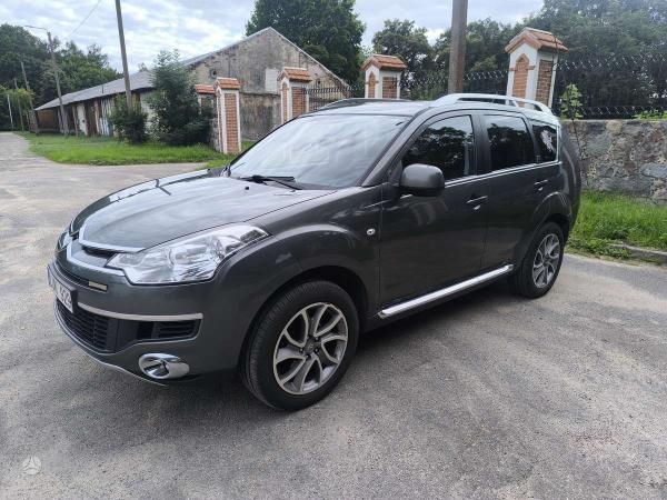 Zaļš Citroen C-Crosser 2011 Viļņa, ar dzinēja tilpumu 2.18 L un nobraukumu 285 tūkst. km par 5000 €, foto 3 vietnē AUTOMOTO.COM.LV