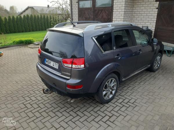 Pelēks Citroen C-Crosser 2007 Kaišiadorys, ar dzinēja tilpumu 2.20 L un nobraukumu 335 tūkst. km par 2700 €, foto 7 vietnē AUTOMOTO.COM.LV