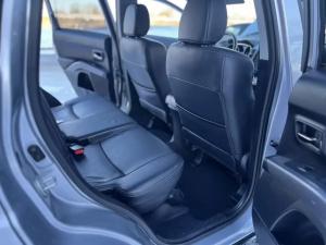 Pelēks Citroen C-Crosser 2007 Jēkabpils, ar dzinēja tilpumu 2.20 L un nobraukumu 224 tūkst. km par 6100 €, foto 24 vietnē AUTOMOTO.COM.LV