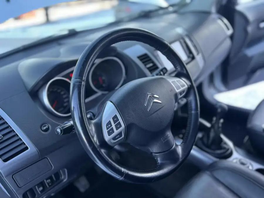 Pelēks Citroen C-Crosser 2007 Jēkabpils, ar dzinēja tilpumu 2.20 L un nobraukumu 224 tūkst. km par 6100 €, foto 28 vietnē AUTOMOTO.COM.LV