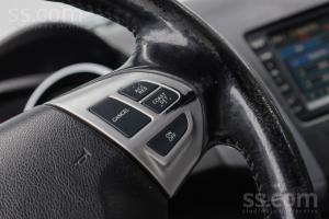 Pelēks Citroen C-Crosser 2007 Rīga, ar dzinēja tilpumu 2.20 L un nobraukumu 0 tūkst. km par 3495 €, foto 10 vietnē AUTOMOTO.COM.LV