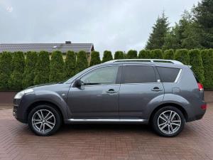 Grey Citroen C-Crosser 2007 in Utena, with an engine capacity of 2.18 L and mileage of 291 thousand km for 2999 €, photo 6 on AUTOMOTO.COM.LV