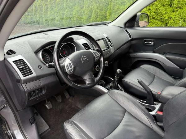 Pelēks Citroen C-Crosser 2007 Utena, ar dzinēja tilpumu 2.18 L un nobraukumu 291 tūkst. km par 2999 €, foto 9 vietnē AUTOMOTO.COM.LV