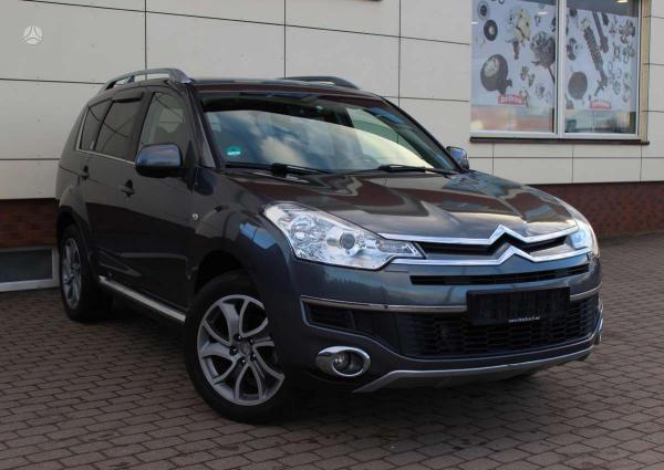 Pelēks Citroen C-Crosser 2008 Kretinga, ar dzinēja tilpumu 2.18 L un nobraukumu 290 tūkst. km par 4200 €, foto 1 vietnē AUTOMOTO.COM.LV