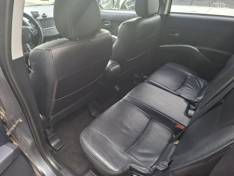 Серый Ситроен С-Кроссер 2008 в Шилуте, объемом двигателя 2.20 л и пробегом 254 тыс. км за 3500 €, фото 25 на AUTOMOTO.COM.LV