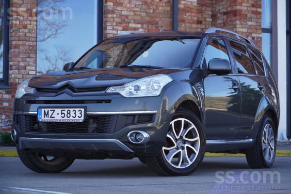 Grey Citroen C-Crosser 2008 in Riga, with an engine capacity of 2.20 L and mileage of 283 thousand km for 3290 €, photo 1 on AUTOMOTO.COM.LV