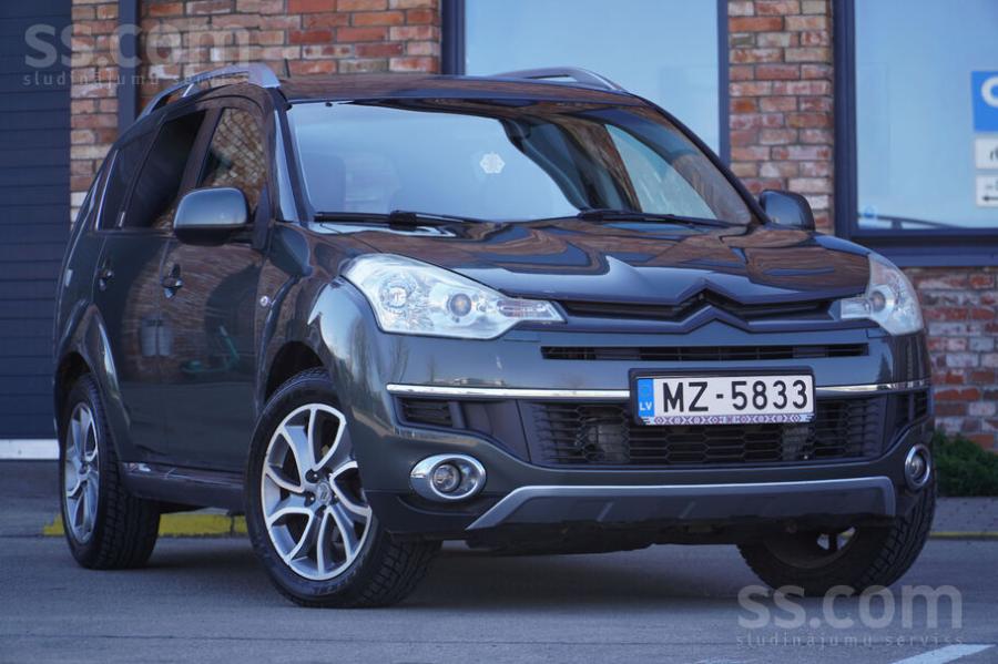 Pelēks Citroen C-Crosser 2008 Rīga, ar dzinēja tilpumu 2.20 L un nobraukumu 283 tūkst. km par 3290 €, foto 5 vietnē AUTOMOTO.COM.LV