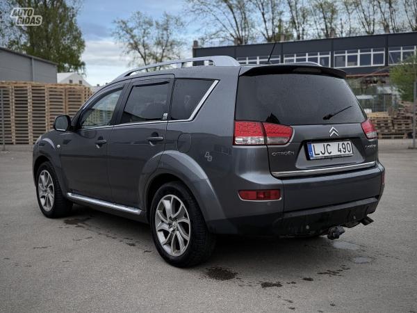 Pelēks Citroen C-Crosser 2008 Šauļi, ar dzinēja tilpumu 2.20 L un nobraukumu 244 tūkst. km par 2850 €, foto 7 vietnē AUTOMOTO.COM.LV