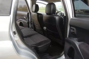 Pelēks Citroen C-Crosser 2008 Jēkabpils, ar dzinēja tilpumu 2.20 L un nobraukumu 260 tūkst. km par 5500 €, foto 12 vietnē AUTOMOTO.COM.LV