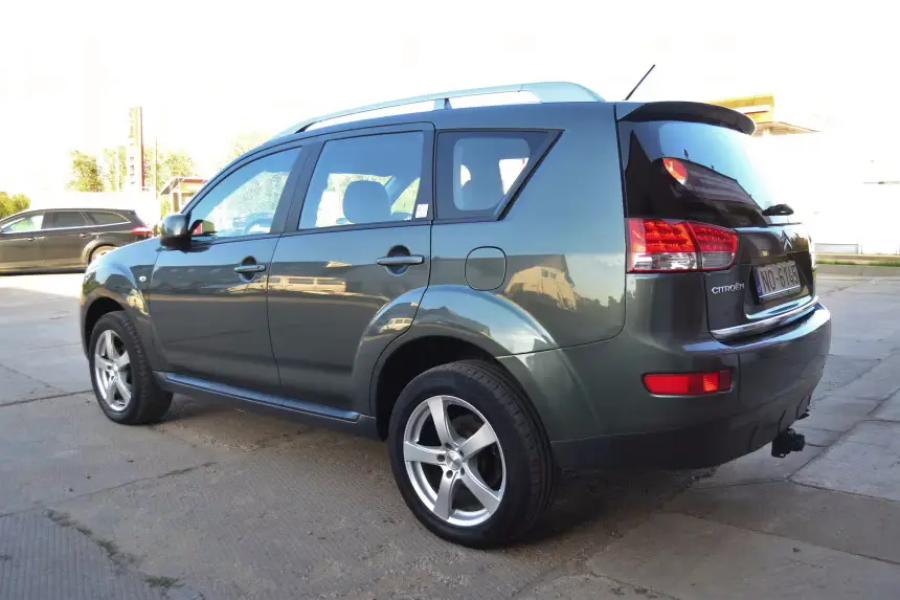 Grey Citroen C-Crosser 2008 in Jekabpils, with an engine capacity of 2.20 L and mileage of 168 thousand km for 5500 €, photo 9 on AUTOMOTO.COM.LV