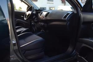 Grey Citroen C-Crosser 2008 in Jekabpils, with an engine capacity of 2.20 L and mileage of 168 thousand km for 5500 €, photo 10 on AUTOMOTO.COM.LV