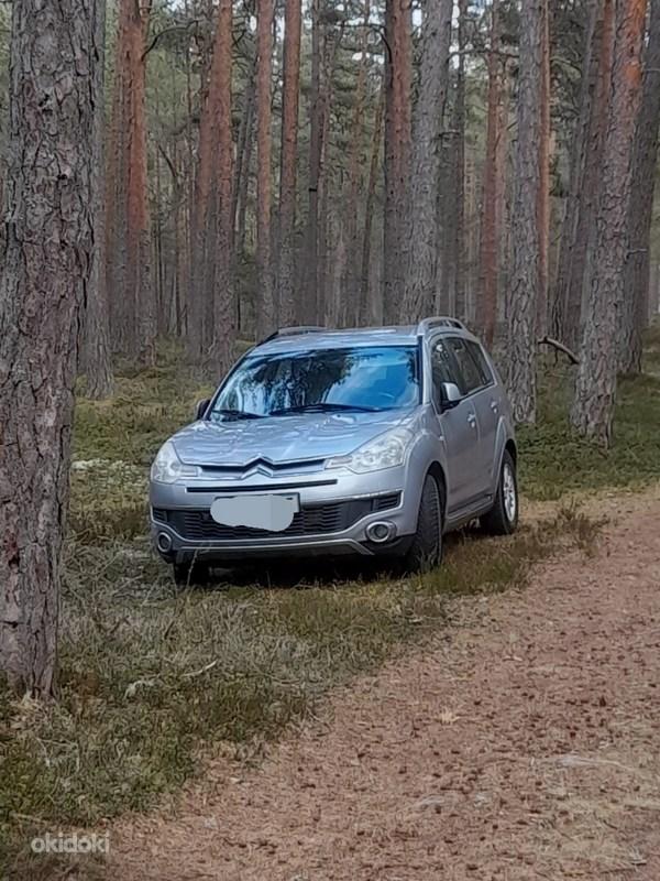 Grey Citroen C-Crosser 2008 in Tallinn, with an engine capacity of 2.20 L and mileage of 325 thousand km for 3600 €, photo 5 on AUTOMOTO.COM.LV