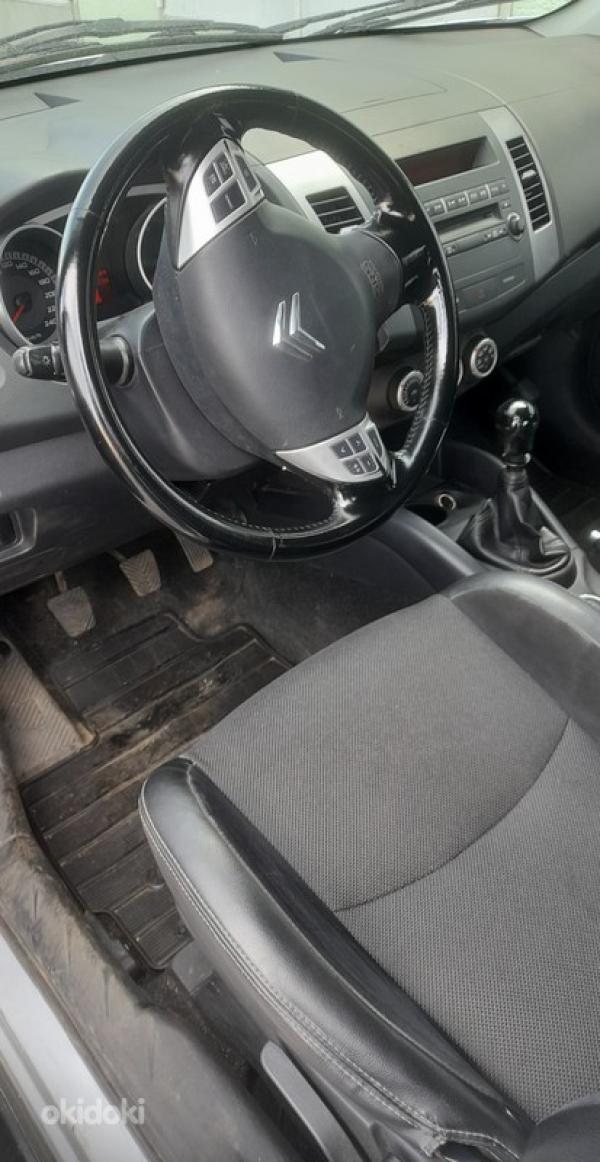 Grey Citroen C-Crosser 2008 in Tallinn, with an engine capacity of 2.20 L and mileage of 325 thousand km for 3600 €, photo 8 on AUTOMOTO.COM.LV