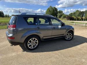 Grey Citroen C-Crosser 2008 in Utena, with an engine capacity of 2.20 L and mileage of 162 thousand km for 4650 €, photo 3 on AUTOMOTO.COM.LV