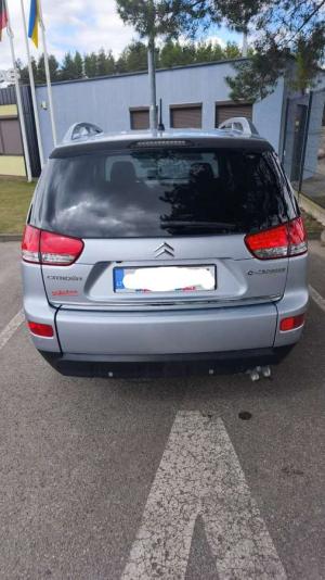 Pelēks Citroen C-Crosser 2008 Utena, ar dzinēja tilpumu 2.18 L un nobraukumu 216 tūkst. km par 4500 €, foto 3 vietnē AUTOMOTO.COM.LV