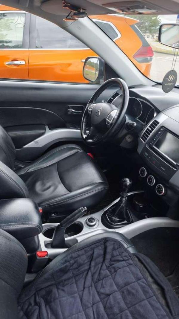 Pelēks Citroen C-Crosser 2008 Utena, ar dzinēja tilpumu 2.18 L un nobraukumu 216 tūkst. km par 4500 €, foto 5 vietnē AUTOMOTO.COM.LV