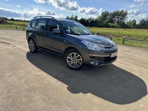Grey Citroen C-Crosser 2008 in Utena, with an engine capacity of 2.20 L and mileage of 162 thousand km for 4650 €, photo  on AUTOMOTO.COM.LV
