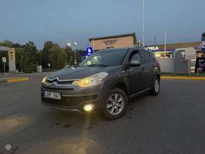 Grey Citroen C-Crosser 2008 in Kaunas, with an engine capacity of 2.18 L and mileage of 234 thousand km for 2700 €, photo  on AUTOMOTO.COM.LV