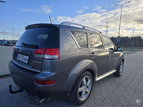 Pelēks Citroen C-Crosser 2009 Kauņa, ar dzinēja tilpumu 2.18 L un nobraukumu 280 tūkst. km par 3750 €, foto 5 vietnē AUTOMOTO.COM.LV