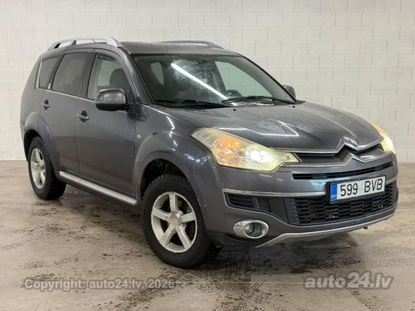 Pelēks Citroen C-Crosser 2009 Tallina, ar dzinēja tilpumu 2.20 L un nobraukumu 317 tūkst. km par 3650 €, foto 9 vietnē AUTOMOTO.COM.LV