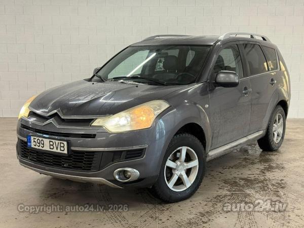 Pelēks Citroen C-Crosser 2009 Tallina, ar dzinēja tilpumu 2.20 L un nobraukumu 317 tūkst. km par 3650 €, foto 10 vietnē AUTOMOTO.COM.LV