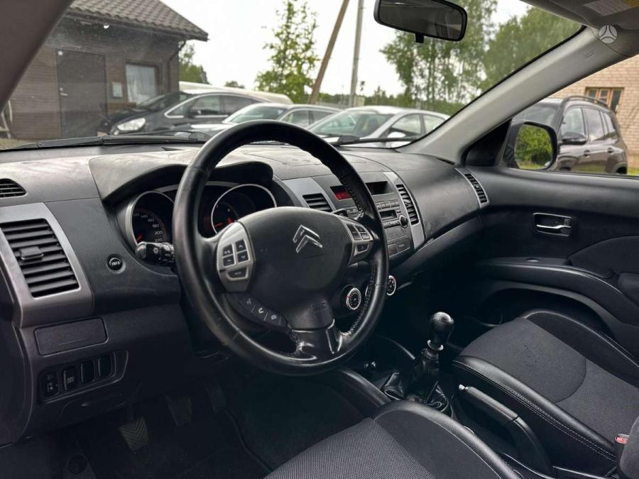 Pelēks Citroen C-Crosser 2009 Kauņa, ar dzinēja tilpumu 2.18 L un nobraukumu 190 tūkst. km par 4400 €, foto 11 vietnē AUTOMOTO.COM.LV