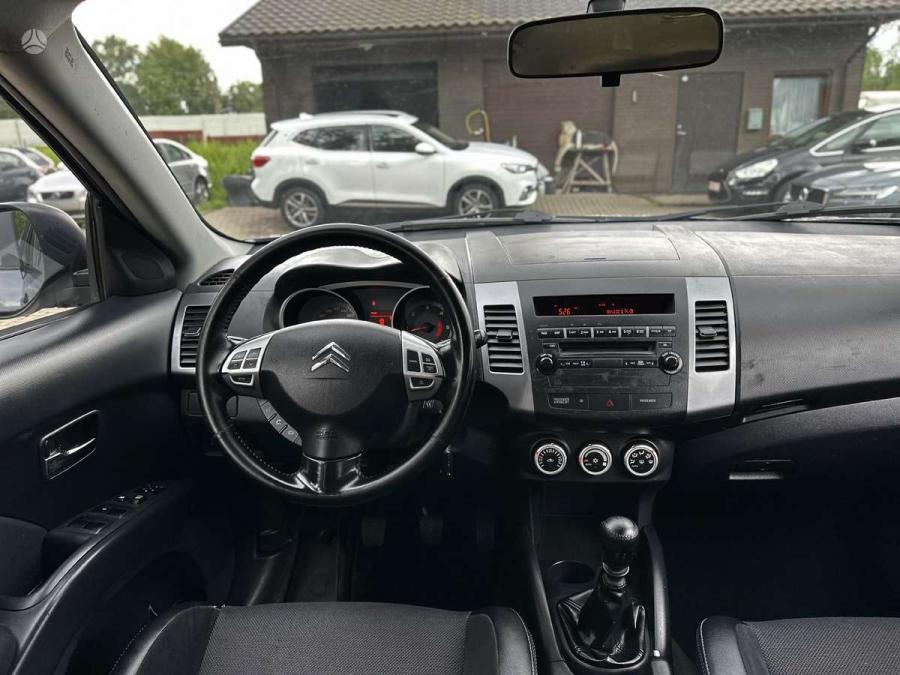 Pelēks Citroen C-Crosser 2009 Kauņa, ar dzinēja tilpumu 2.18 L un nobraukumu 190 tūkst. km par 4400 €, foto 13 vietnē AUTOMOTO.COM.LV