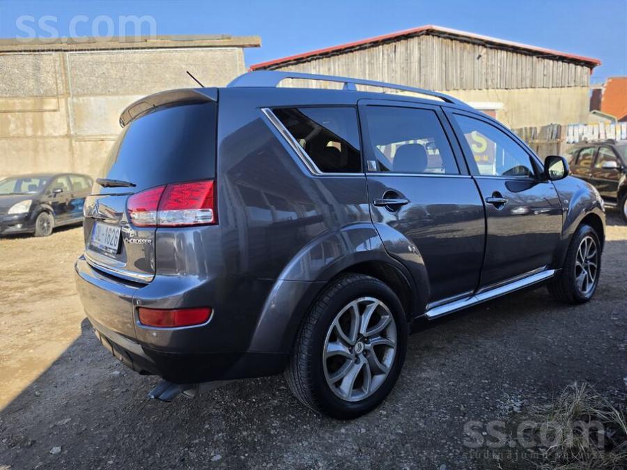 Pelēks Citroen C-Crosser 2009 Rēzekne, ar dzinēja tilpumu 2.20 L un nobraukumu 0 tūkst. km par 4490 €, foto 6 vietnē AUTOMOTO.COM.LV