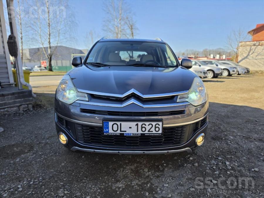 Pelēks Citroen C-Crosser 2009 Rēzekne, ar dzinēja tilpumu 2.20 L un nobraukumu 0 tūkst. km par 4490 €, foto 8 vietnē AUTOMOTO.COM.LV