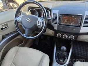 Pelēks Citroen C-Crosser 2009 Rēzekne, ar dzinēja tilpumu 2.20 L un nobraukumu 0 tūkst. km par 4490 €, foto 13 vietnē AUTOMOTO.COM.LV