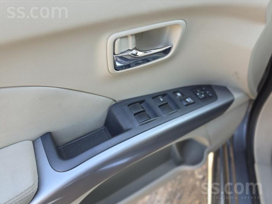 Pelēks Citroen C-Crosser 2009 Rēzekne, ar dzinēja tilpumu 2.20 L un nobraukumu 0 tūkst. km par 4490 €, foto 23 vietnē AUTOMOTO.COM.LV