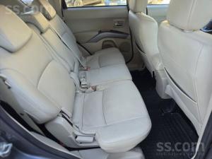 Pelēks Citroen C-Crosser 2009 Rēzekne, ar dzinēja tilpumu 2.20 L un nobraukumu 0 tūkst. km par 4490 €, foto 26 vietnē AUTOMOTO.COM.LV