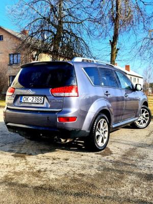 Grey Citroen C-Crosser 2010 in Jurmala, with an engine capacity of 2.20 L and mileage of 316 thousand km for 3750 €, photo 4 on AUTOMOTO.COM.LV