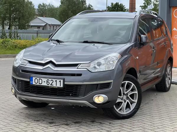 Grey Citroen C-Crosser 2010 in Jekabpils, with an engine capacity of 2.20 L and mileage of 197 thousand km for 6450 €, photo 1 on AUTOMOTO.COM.LV