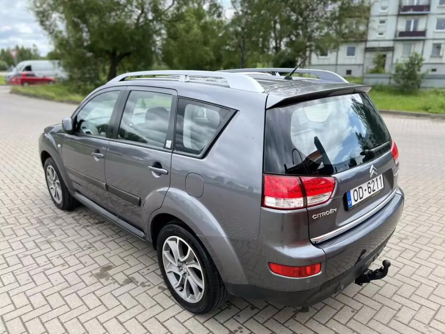Pelēks Citroen C-Crosser 2010 Jēkabpils, ar dzinēja tilpumu 2.20 L un nobraukumu 197 tūkst. km par 6450 €, foto 7 vietnē AUTOMOTO.COM.LV