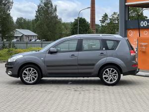Pelēks Citroen C-Crosser 2010 Jēkabpils, ar dzinēja tilpumu 2.20 L un nobraukumu 197 tūkst. km par 6450 €, foto 9 vietnē AUTOMOTO.COM.LV
