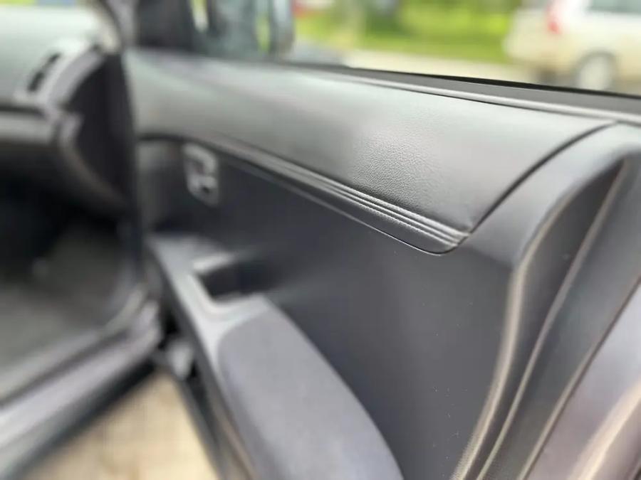 Pelēks Citroen C-Crosser 2010 Jēkabpils, ar dzinēja tilpumu 2.20 L un nobraukumu 197 tūkst. km par 6450 €, foto 15 vietnē AUTOMOTO.COM.LV