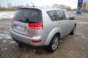 Pelēks Citroen C-Crosser 2010 Jēkabpils, ar dzinēja tilpumu 2.20 L un nobraukumu 232 tūkst. km par 6900 €, foto 7 vietnē AUTOMOTO.COM.LV