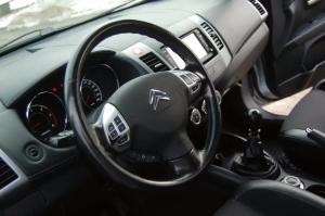 Pelēks Citroen C-Crosser 2010 Jēkabpils, ar dzinēja tilpumu 2.20 L un nobraukumu 232 tūkst. km par 6900 €, foto 17 vietnē AUTOMOTO.COM.LV