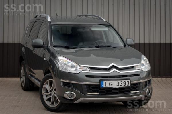 Grey Citroen C-Crosser 2010 in Talsi, with an engine capacity of 2.20 L and mileage of 0 thousand km for 4950 €, photo 1 on AUTOMOTO.COM.LV