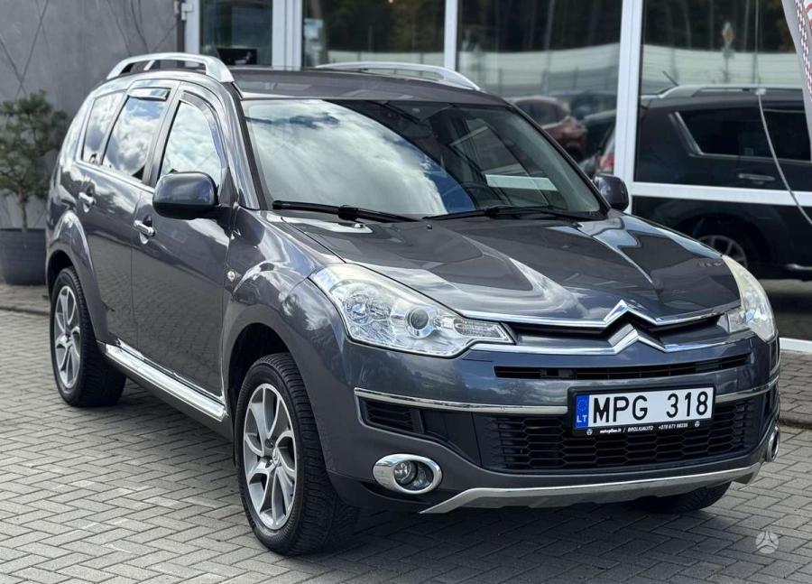 Pelēks Citroen C-Crosser 2010 Radviliškis, ar dzinēja tilpumu 2.20 L un nobraukumu 268 tūkst. km par 4150 €, foto 7 vietnē AUTOMOTO.COM.LV